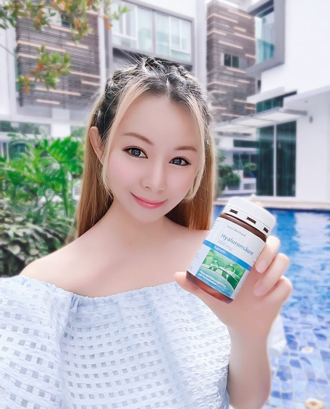 Hyaluronic Acid Capsule | Queen Essentials SG